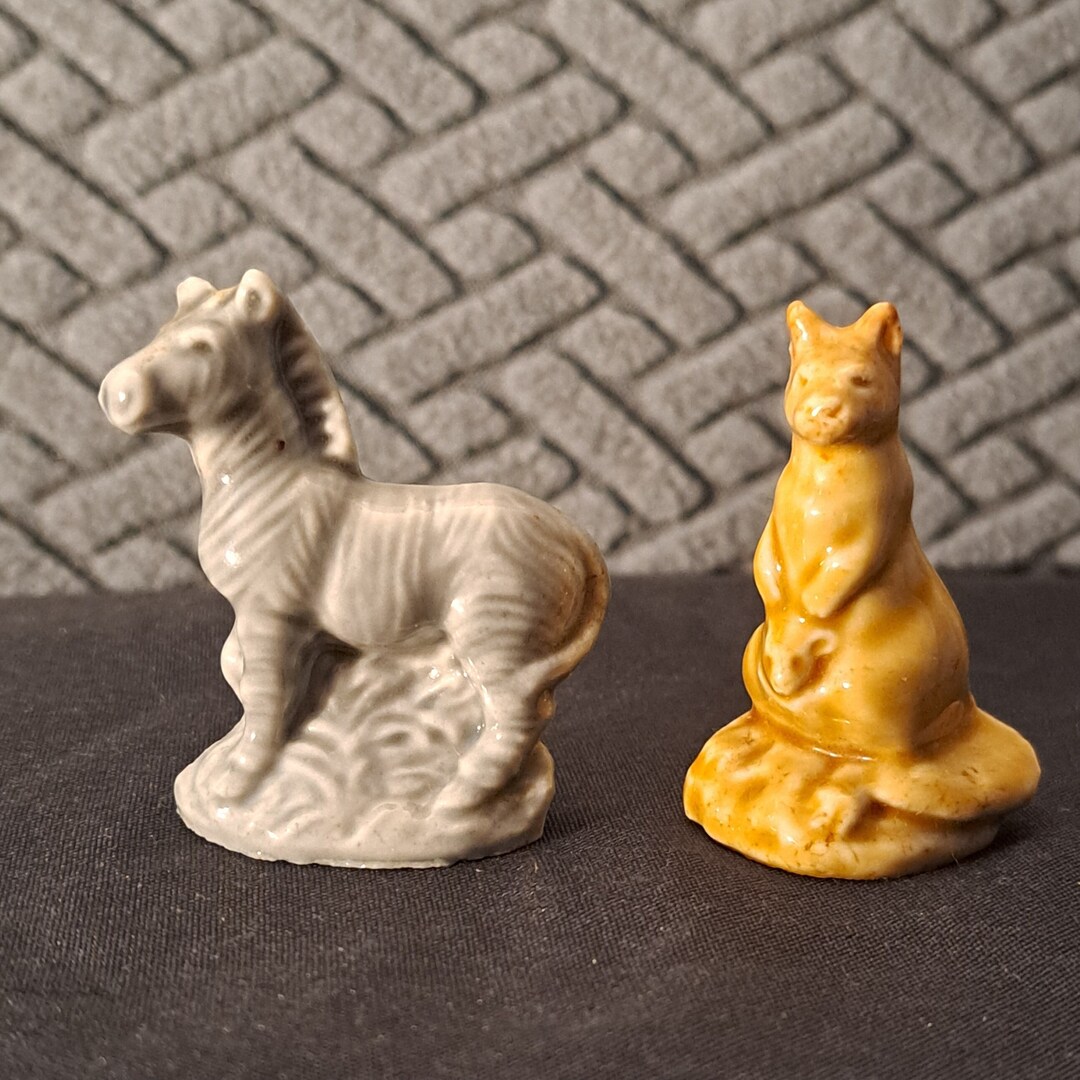 ZEBRA & KANGAROO Figurines WADE Whimsies Animal Vintage Lot Wade Gray ...