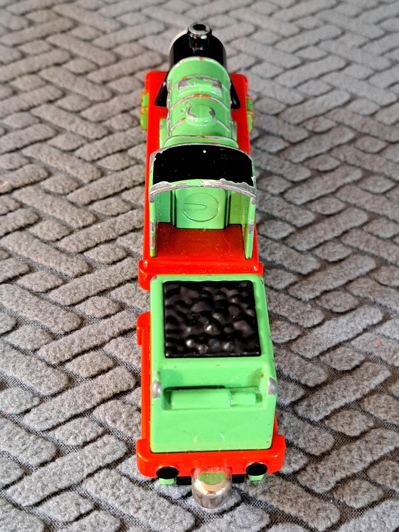 2002 Rare ANGRY HENRY With 3 Tender Take Along Diecast Thomas & Friends ...