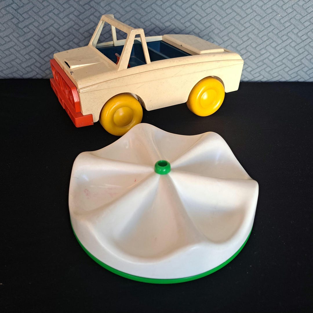 1970s HASBRO WEEBLE WOBBLES Toy Lot Car & Carousel Merry Go Round ...