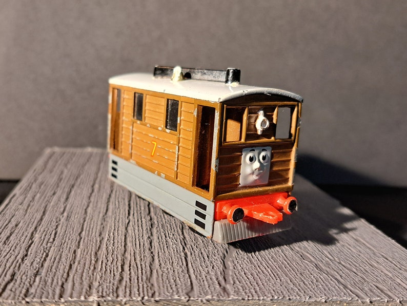 TOBY 7 Thomas Train Tank Engine Railway ERTL 1989 Vintage Diecast Toby ...