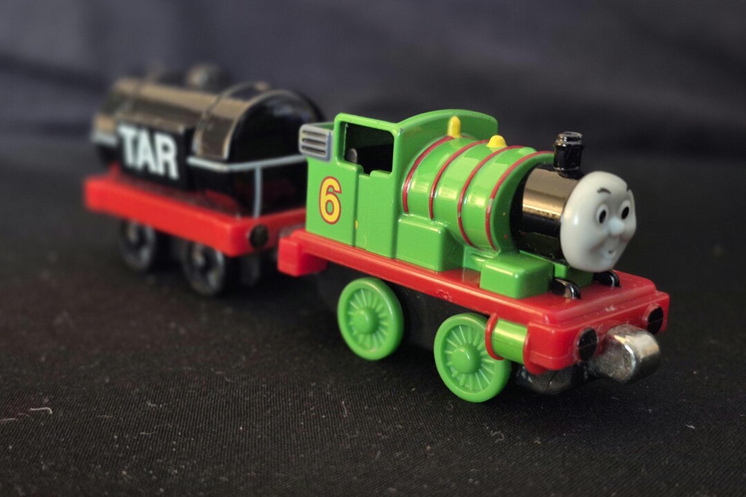 PERCY Train & TAR Tanker Car Lot 2002 Vintage Thomas Friends Railway ...