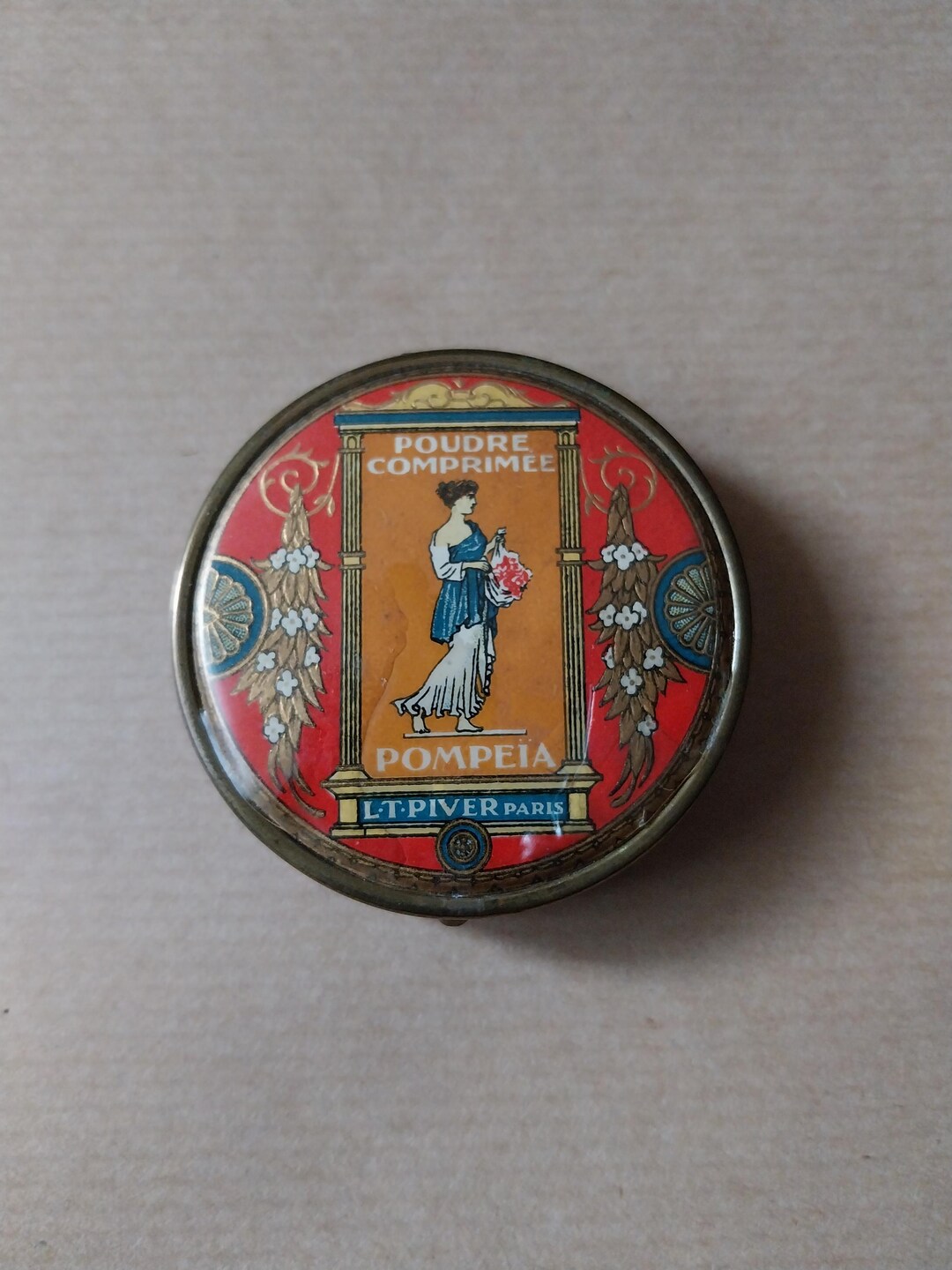 Pompeia Powder Compact by L.T. Piver, 1920s. Art Nouveau, Paris - Etsy