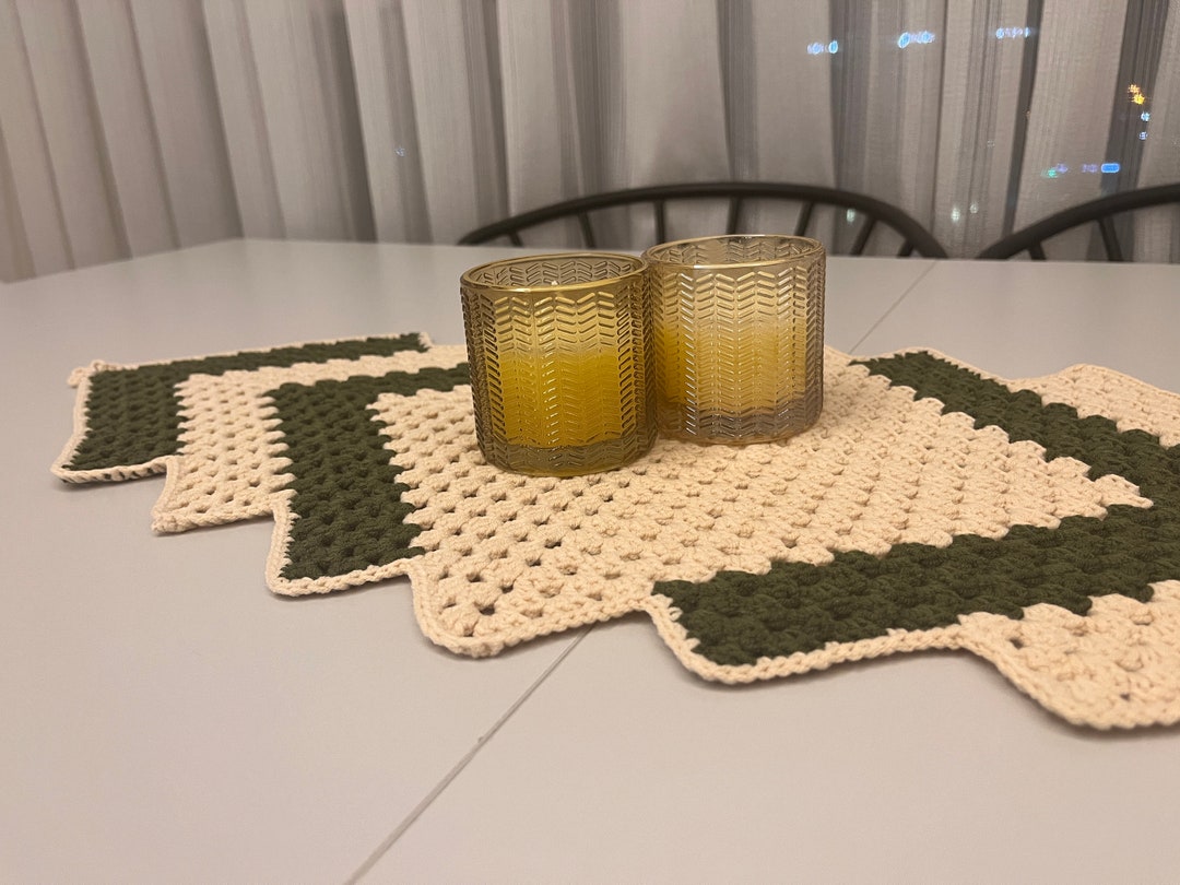 Handmade Crochet Cotton Table Runner: Farmhouse Decor (71x30 Cm) - Etsy