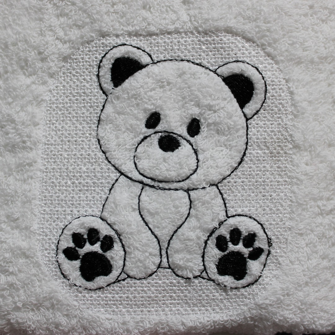 Embossed Bear Embroidery Design, 15 Sizes, Bear Machine Embroidery ...