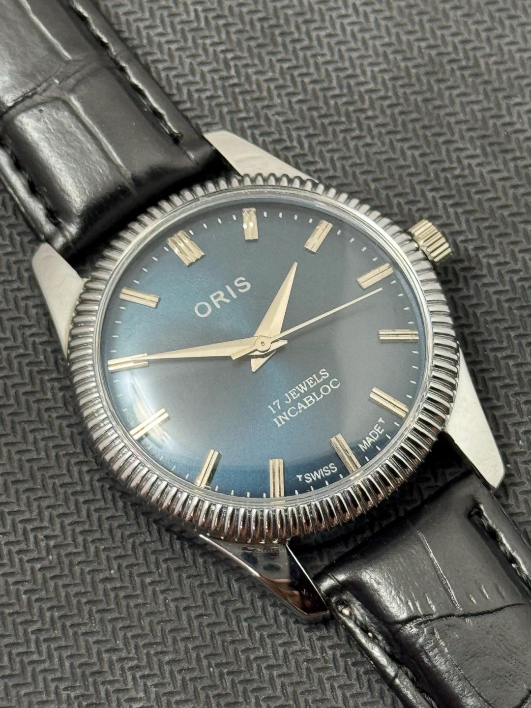 Rare Vintage Oris Blue Dial Hand Winding FHF Movement ST-96 Swiss Mens ...