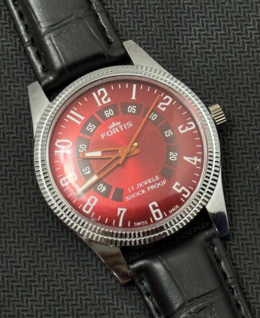 Vintage Fortis Swiss Mens Watch: Red Dial, Hand Winding, 17 Jewels - Etsy