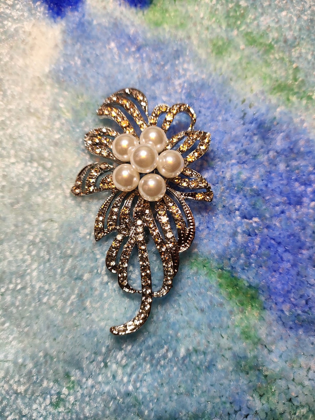 Broche de pièce de décoration détaillée paillettes belle unique - Etsy ...