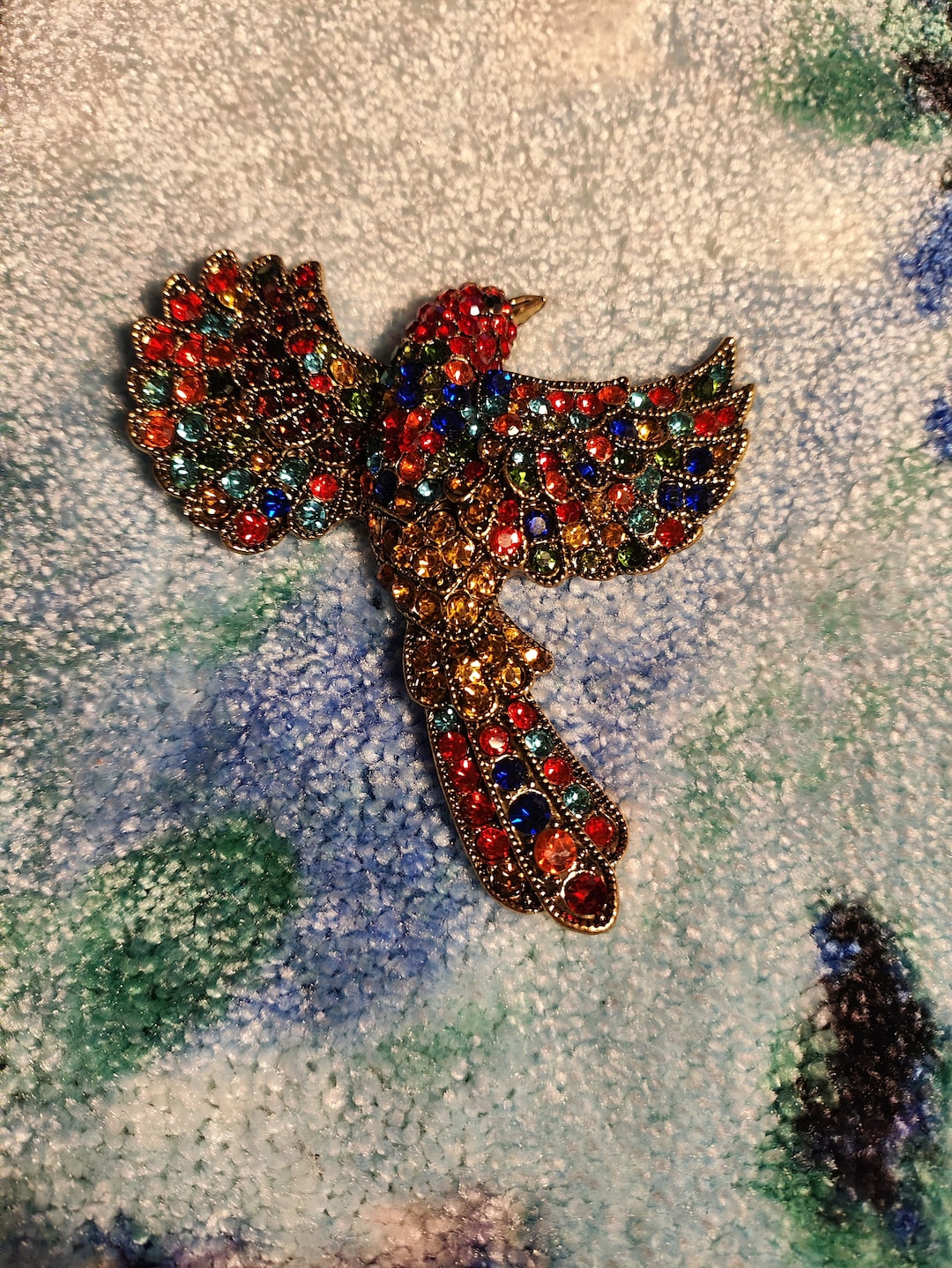 Parrot Brooch Pin Detailed Glitter Beautiful Animal Gift Unique Rainbow ...