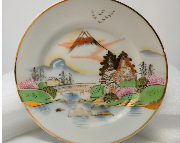 Kutani Handpainted Mount Fuji Japanese Fine China Plate - Elegant Mt ...