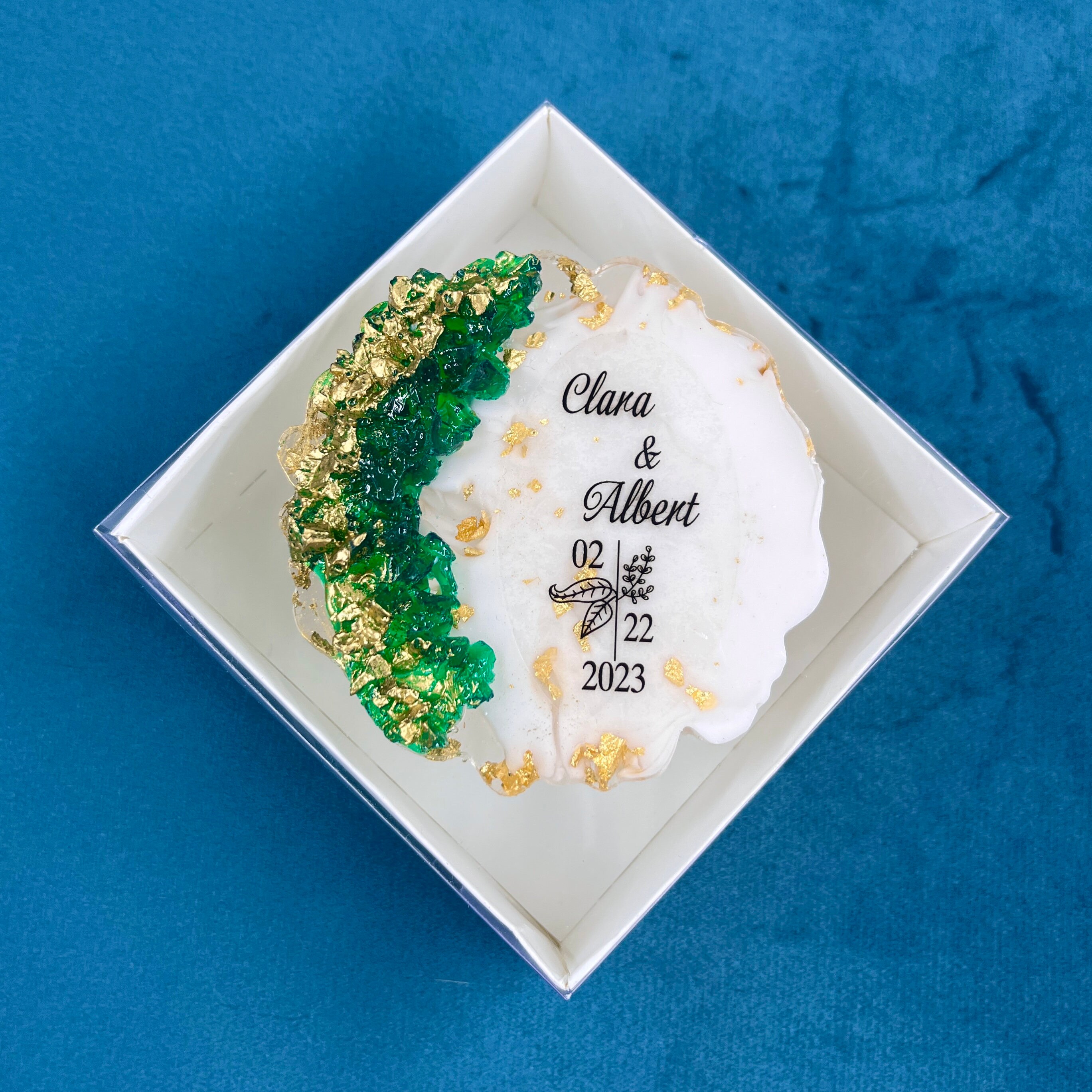 Embossed Wedding Magnet Favors, Bulk Boxed Resin Favor, Wedding Favor ...