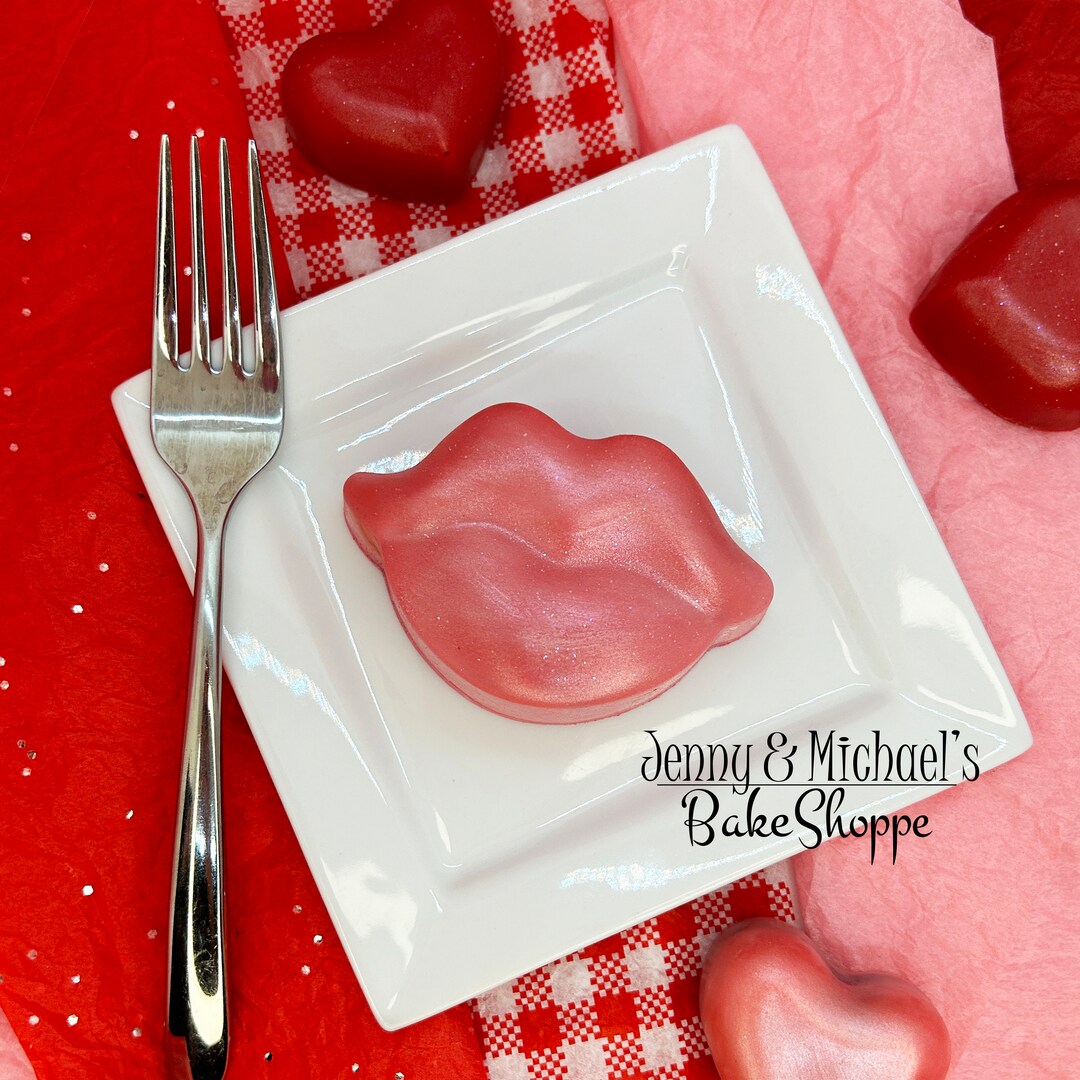 One Lips Cake, Chocolate Covered Cake - Etsy