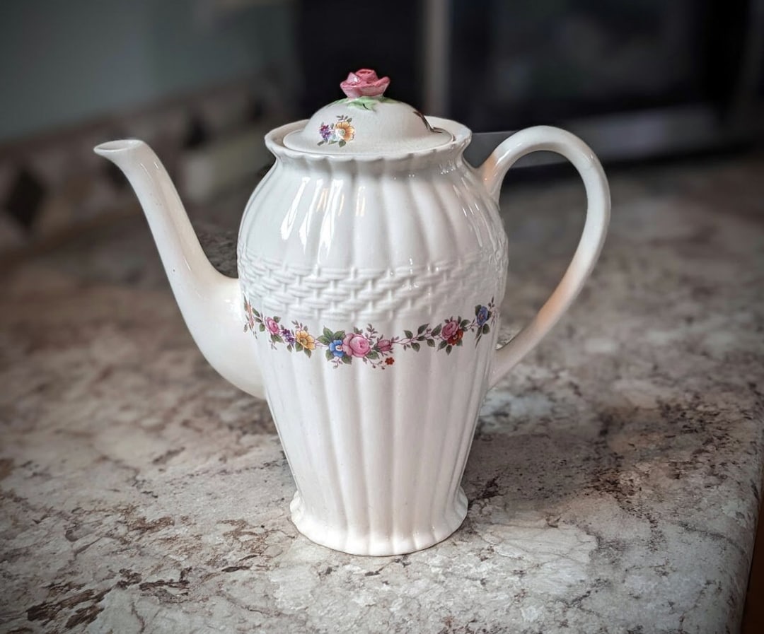 Simpsons Potters Ltd. AMBASSADOR WARE Tall White English Teapot With ...