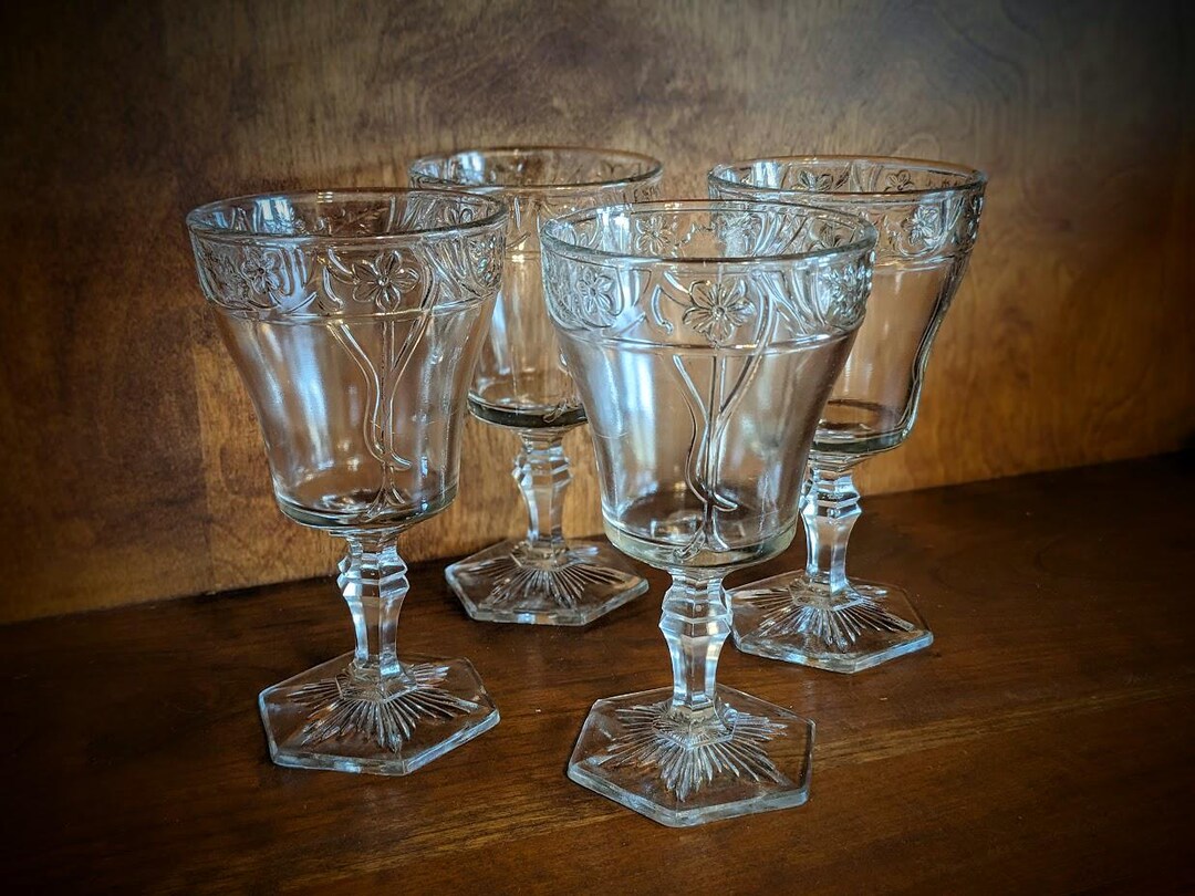Indiana Silver by Indiana Glass EAPG Vintage 1913-1918 Leaves, Flowers ...
