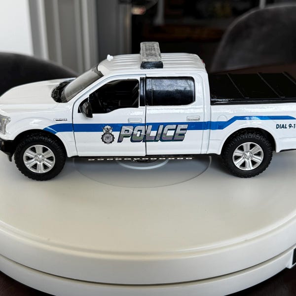 1/24 Scale Diecast Police Cars - Etsy