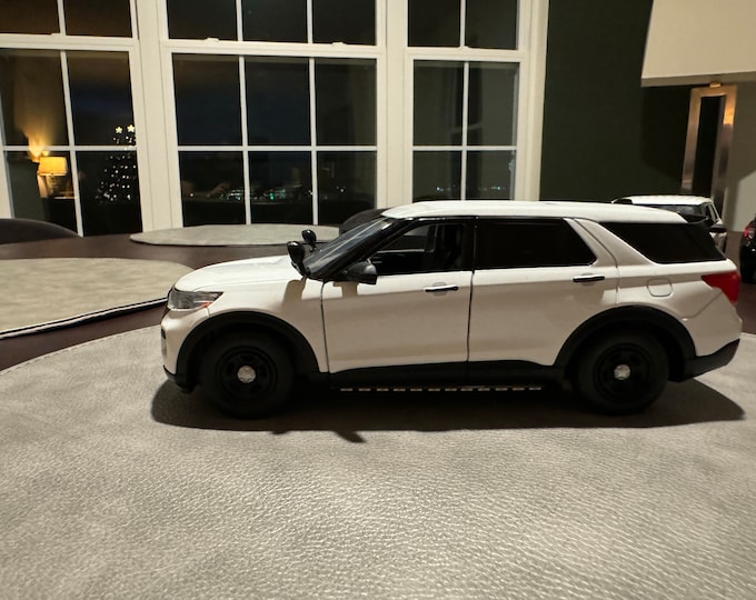 1/24 Black Unmarked 2022 Ford Police Explorer Diecast Model Replica ...