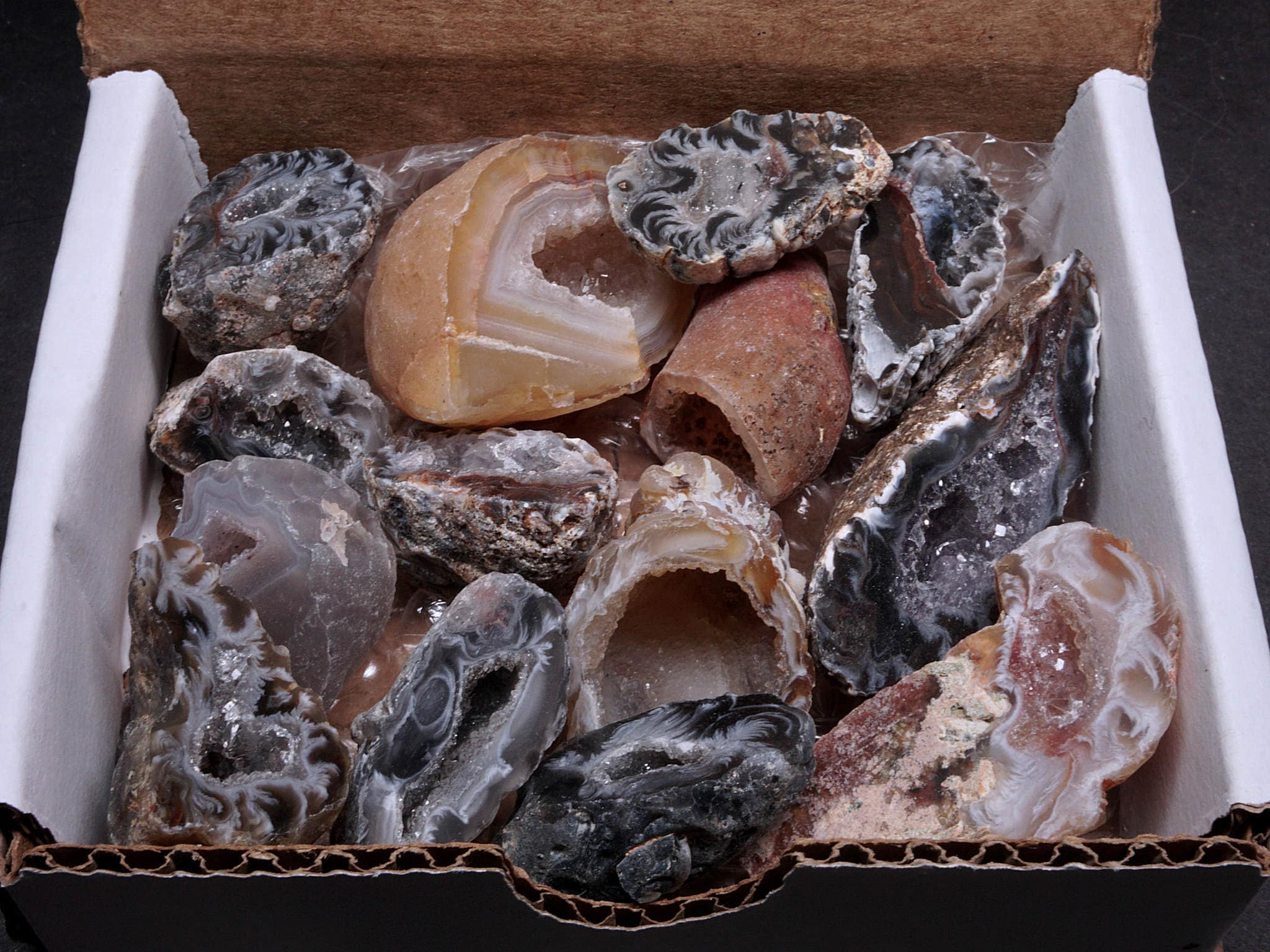 OCO Geodes 1/2 LB Lot Polished Agate Druzy Natural Crystal Geode Halves ...