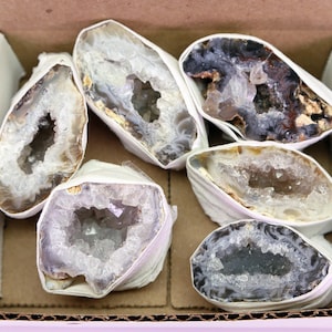 Oco Geodes 6 Pieces Natural Polished Agate Crystals Druzy Geode Halves A Grade - Etsy