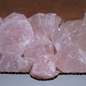 Rose Quartz 10 Oz Box Natural Pink Crystal Chunks Wholesale Raw ...