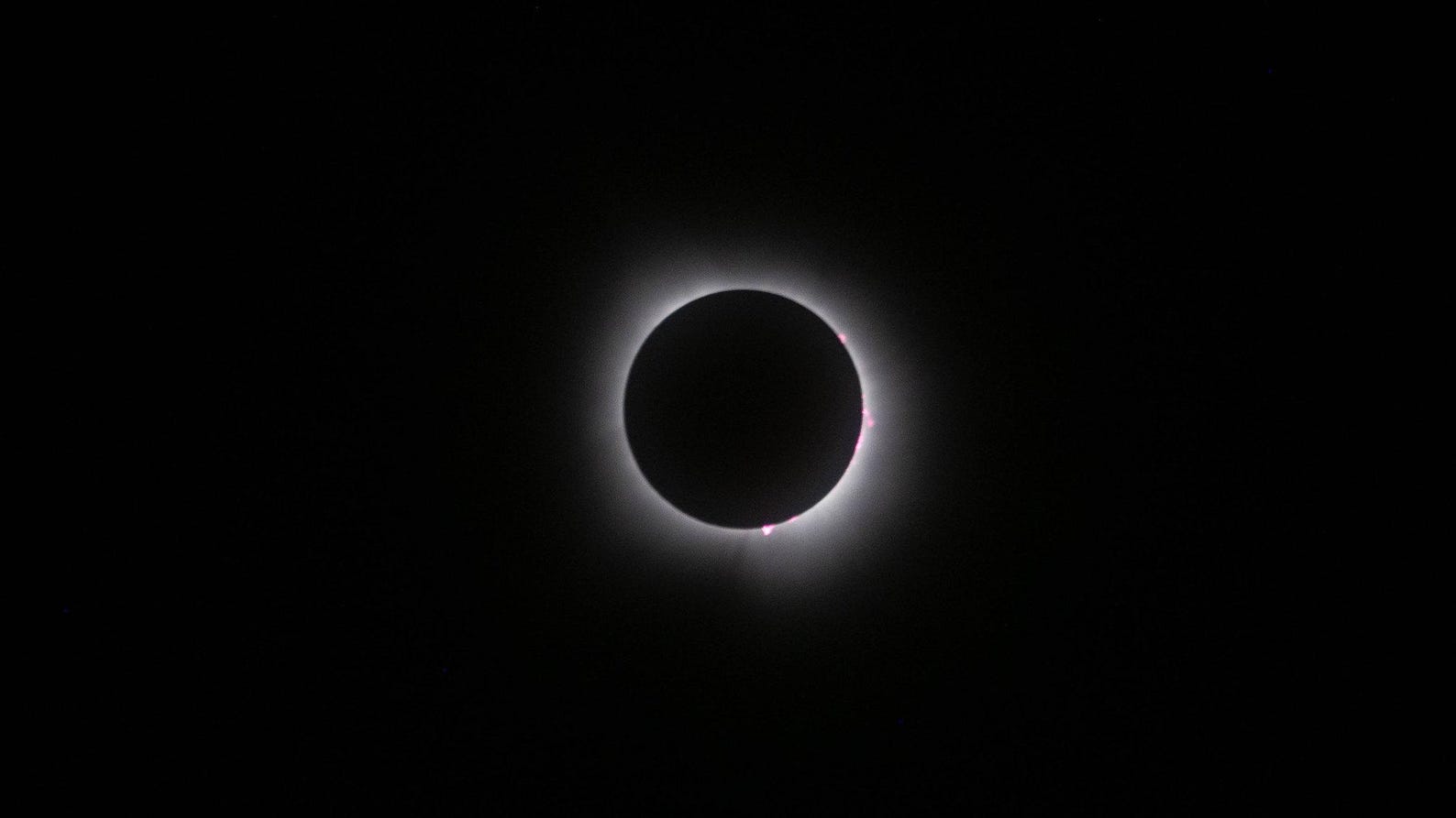 Solar Eclipse Photo, Solar Eclipse Photograph, Solar Eclipse Art Print ...