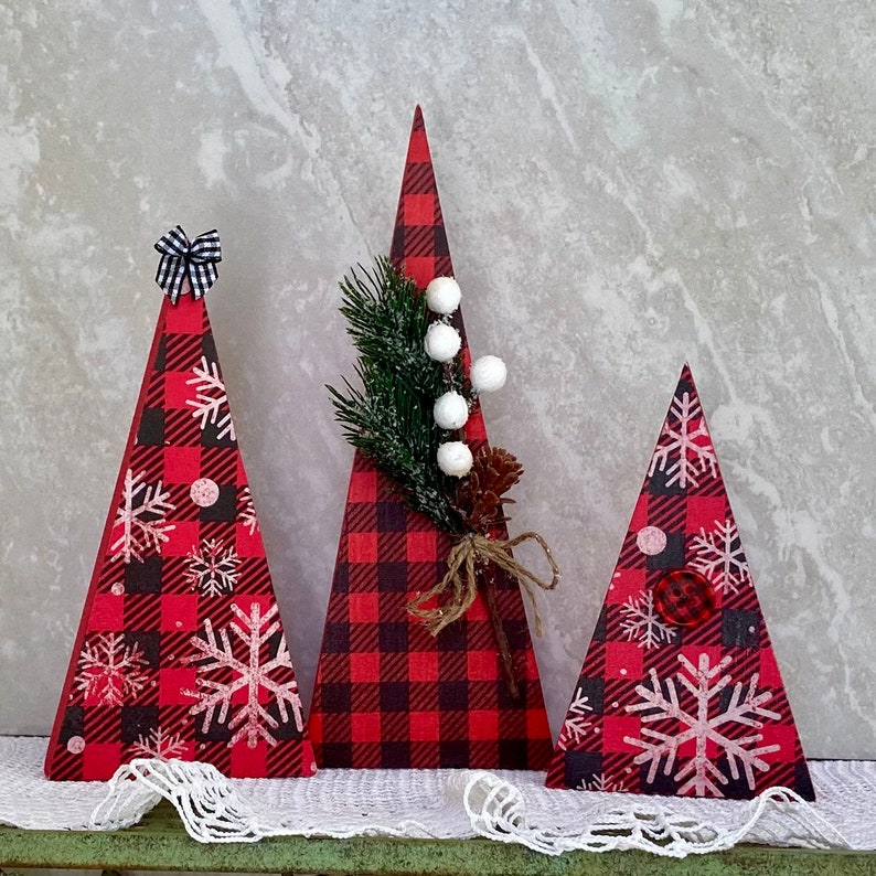 Triangle Christmas Trees / Wood Trees / Holiday Home and Shelf Decor ...