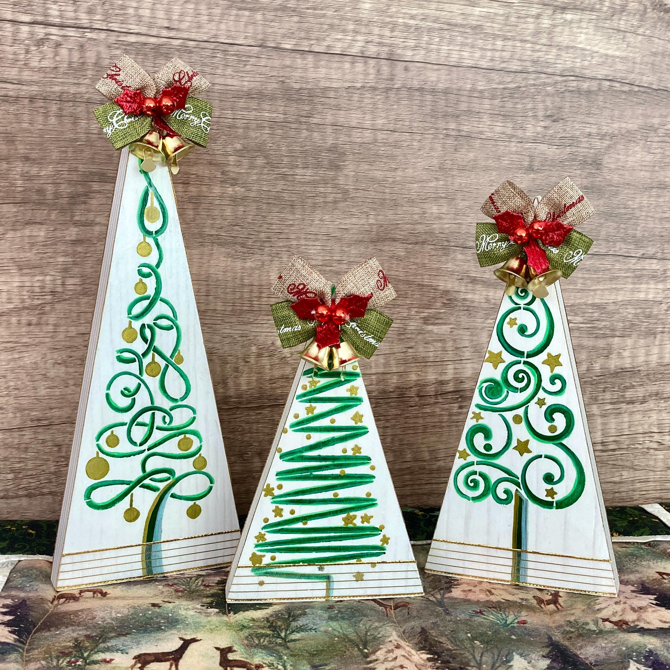 Wood Triangle Christmas Trees / Festive Tiered Tray / Holiday Home and ...