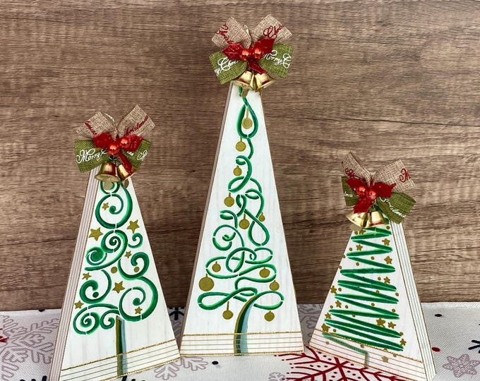Triangle Christmas Trees / Farmhouse Holiday Shelf Decor Set of 3 - Etsy