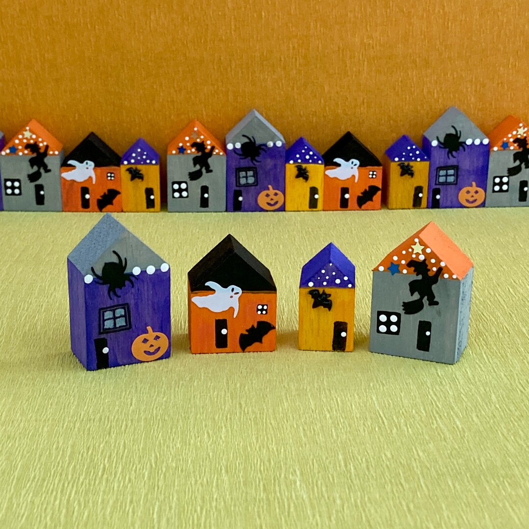 Halloween Miniature Haunted Houses / Spooky Tiered Tray and Knick Knack ...