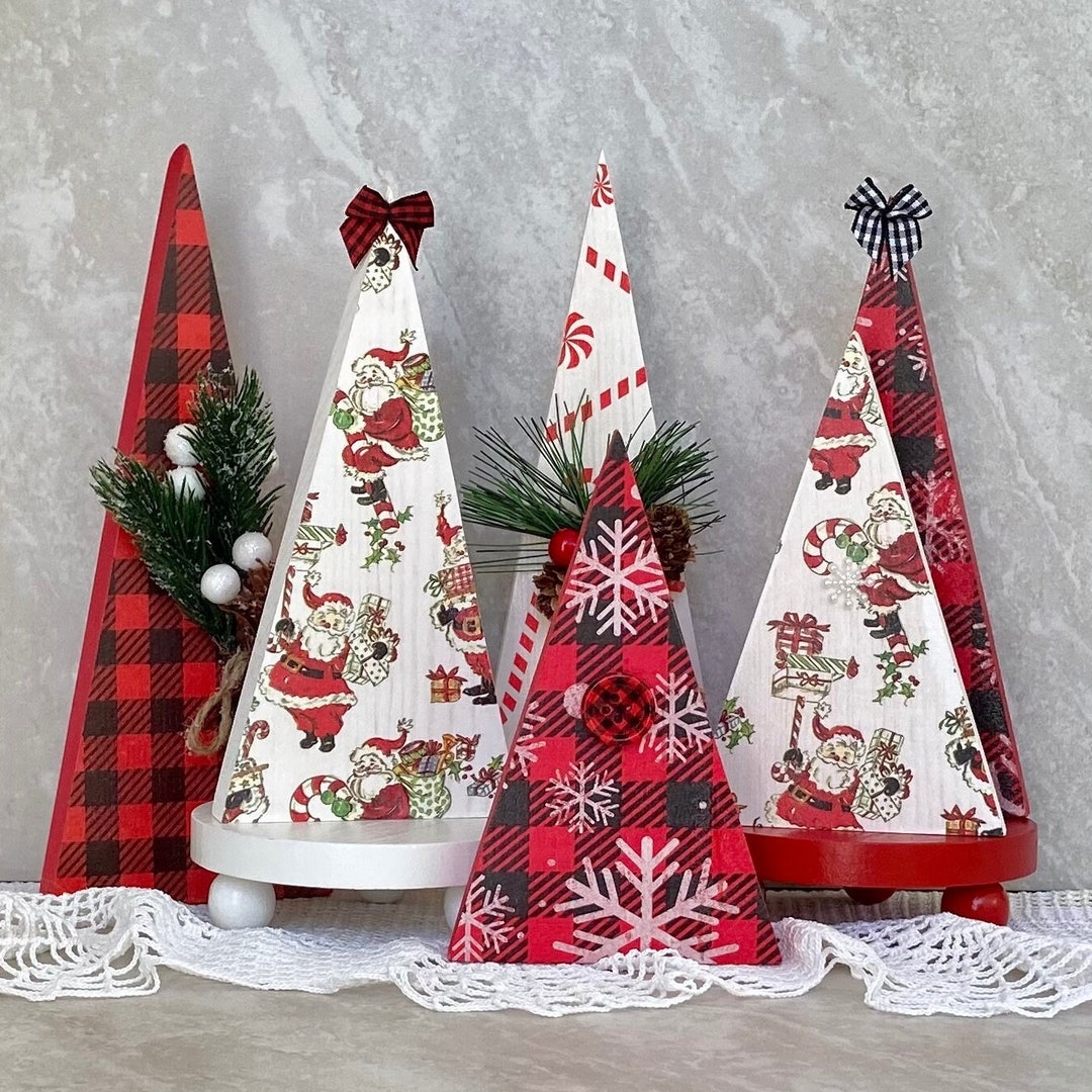 Triangle Christmas Trees / Wood Trees / Holiday Home and Shelf Decor ...