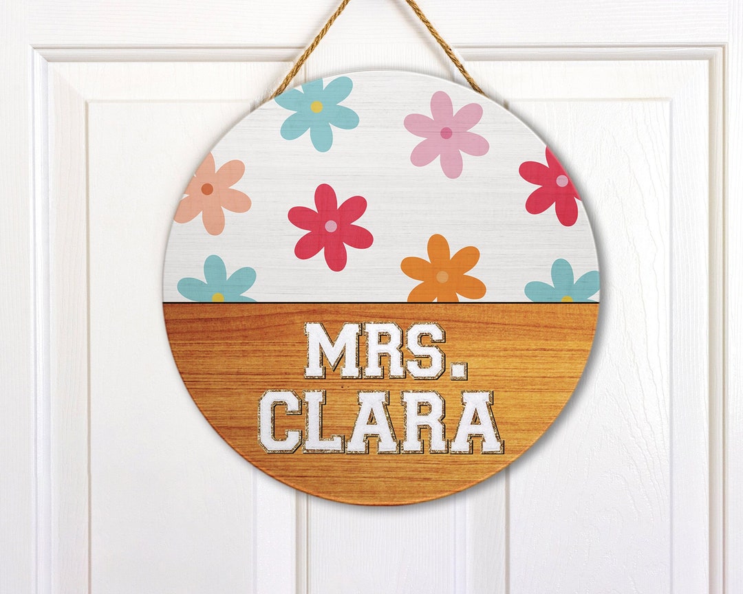 Cute Teacher Sign, Teacher Welcome Sign, Classroom Decor, Gift for New ...