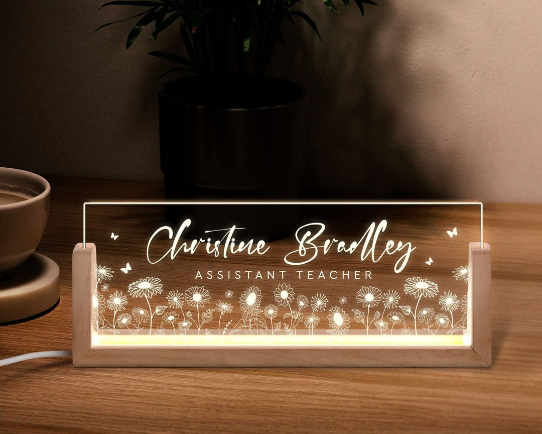 Custom Acrylic Nameplate, Wooden Base, LED Desk Sign - Etsy