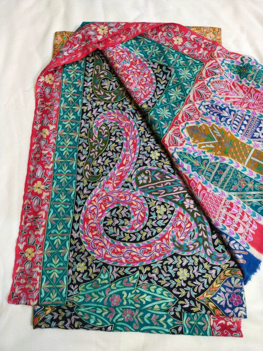 Gorgeous Kalam Kari Pashmina Jamawar Shawl, Pure Pashmina Embroidered ...