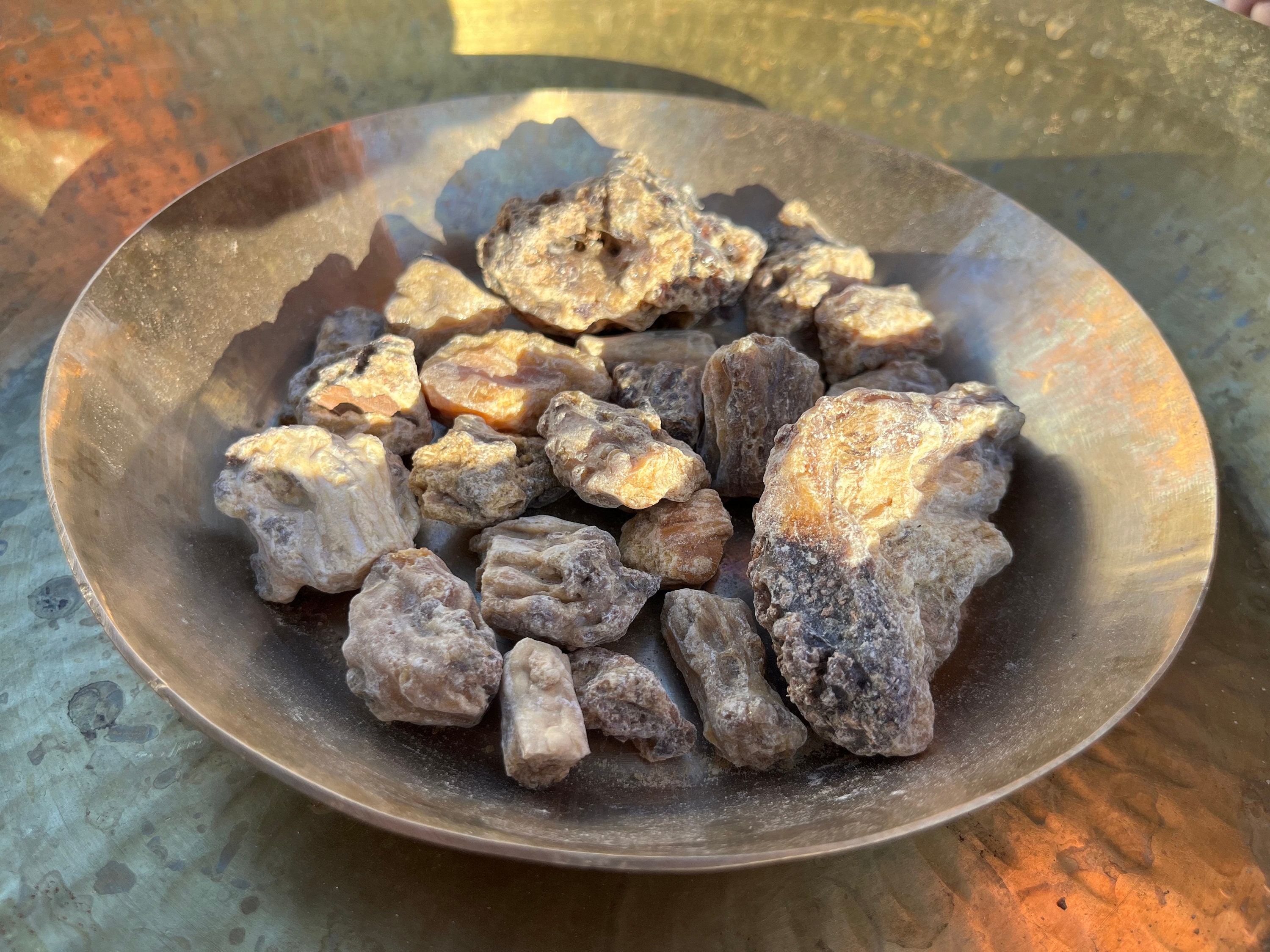 400 Gms Thai Damar Batu | Sal Tree Resin | Shorea Robusta Tree Resin ...