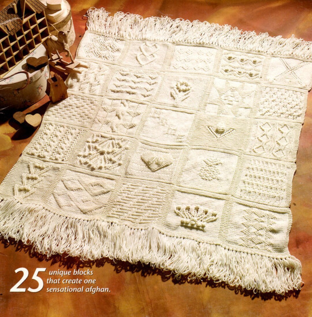 Sampler Patchwork Afghan Blanket Throw Bedspread 25 Different Squares ...