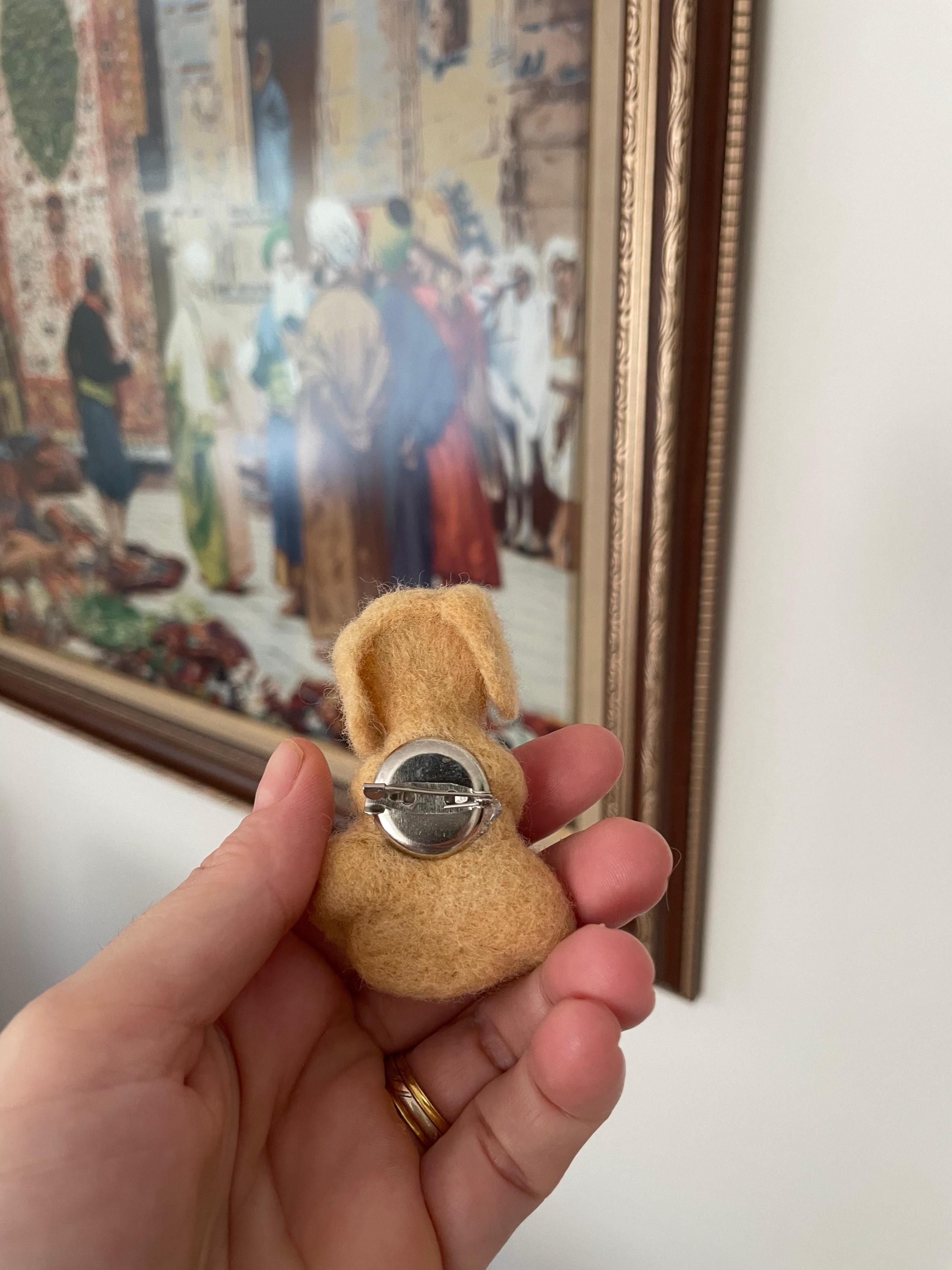 Handmade Dog Brooch, %100 Wool, Felt, Pins and Clips, Badges, Gift - Etsy