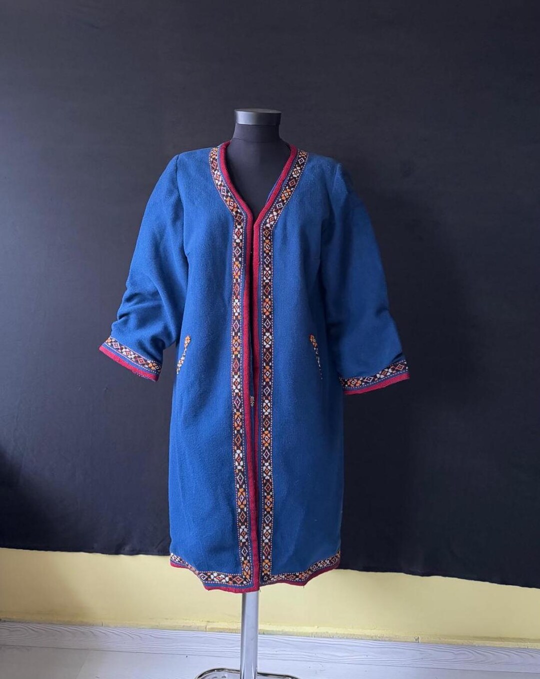 Turkmen Silk Embroidered Coat and Chapan, Antique Kaftan, Kimono, Wool ...