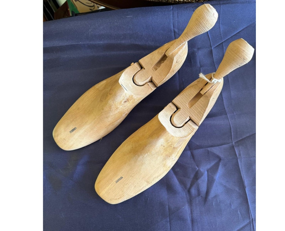 Antique Wooden Shoe Molds: Shoemaker Forms, Solid Wood Pair - Etsy
