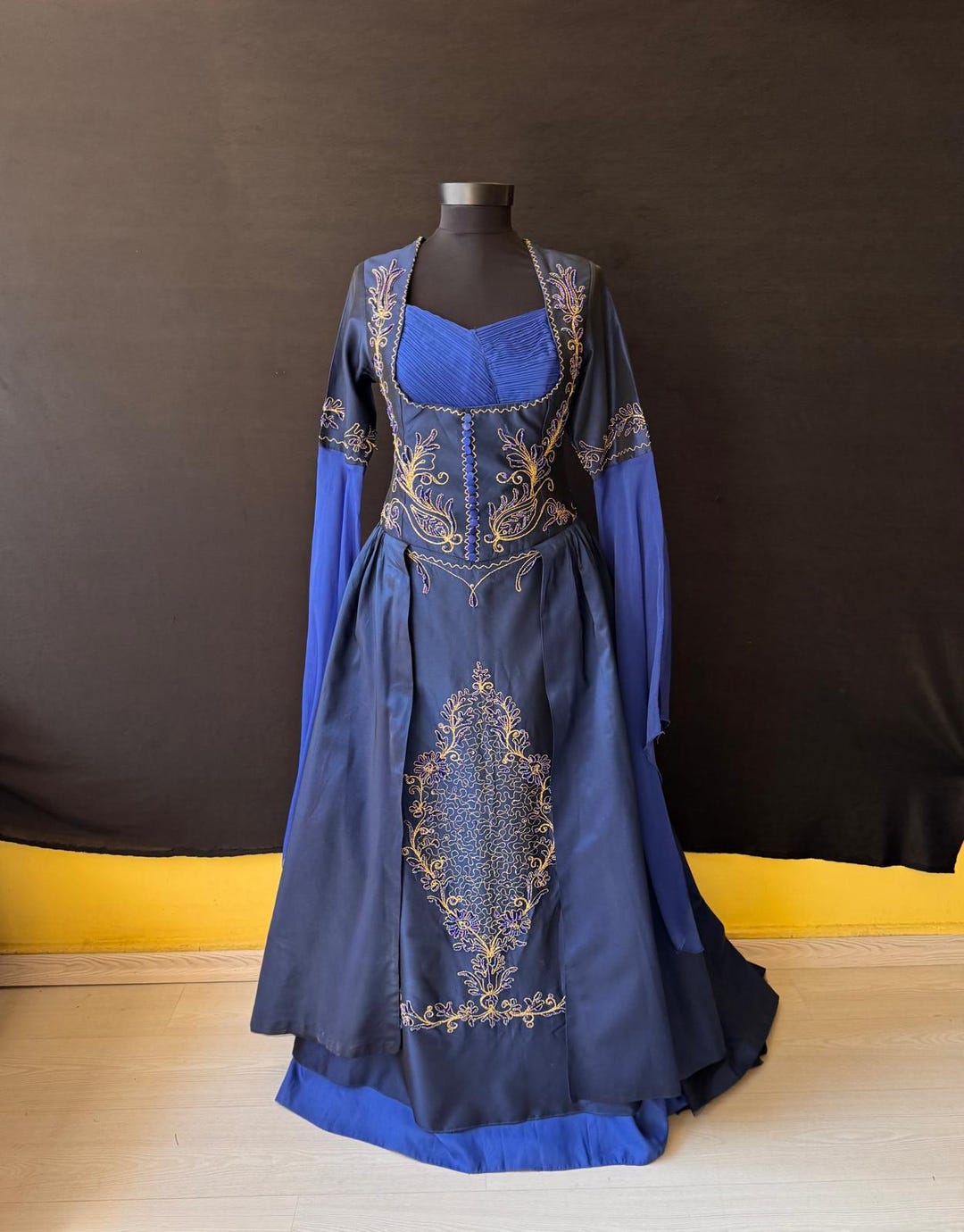 Traditional Bindalli ,turkish Sultan Women's Costume, Ottoman Model ...