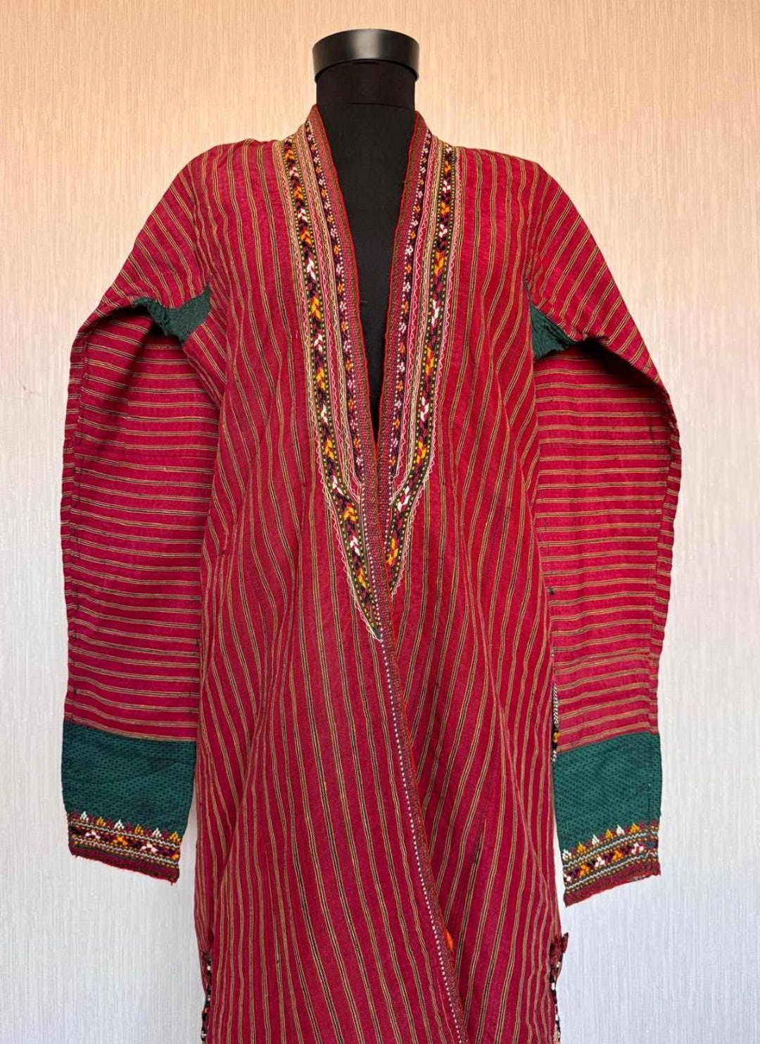 Traditional Turkmen Capan - Coat, Turkmen Silk Embroidered Kaftan ...