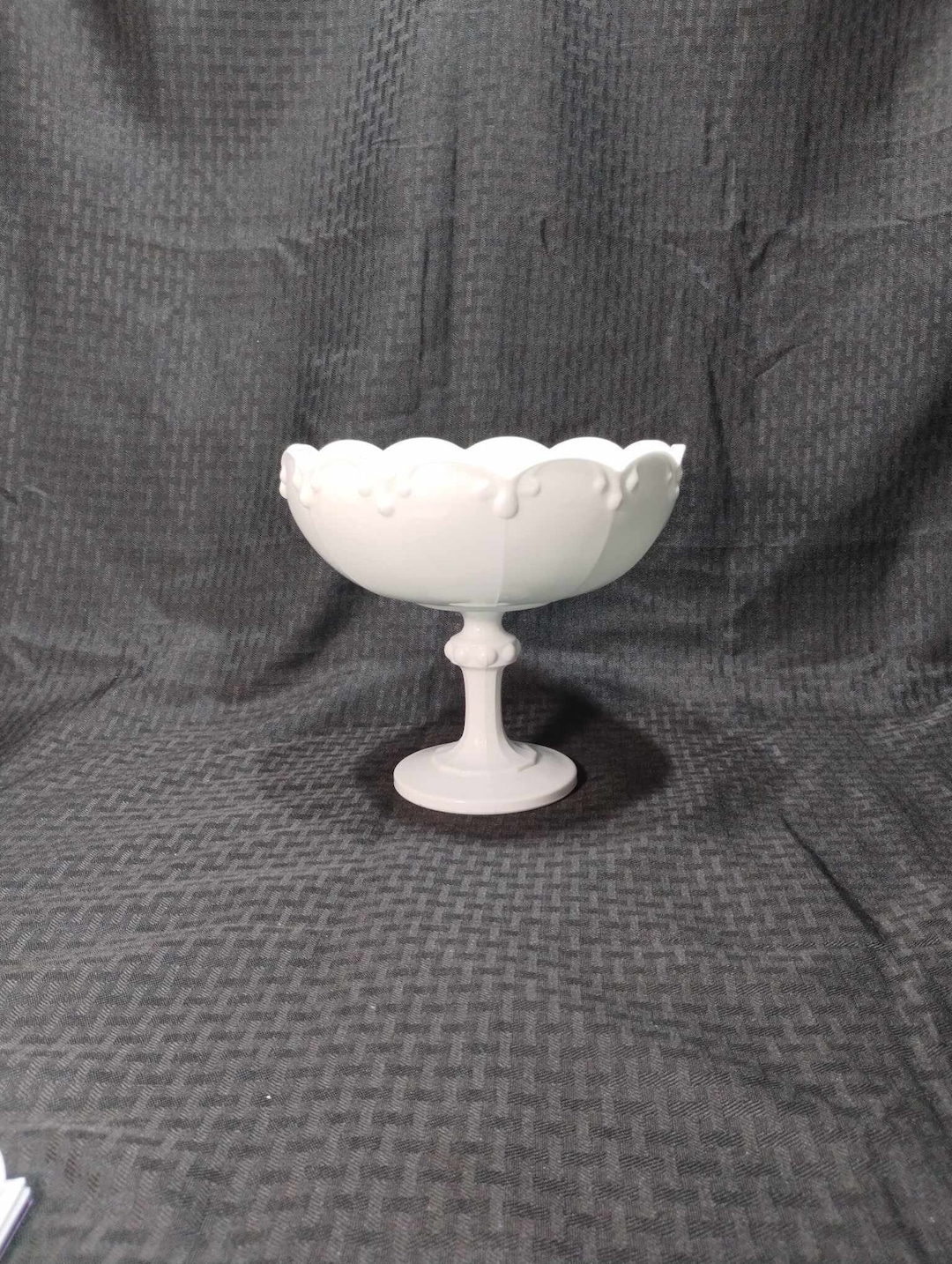 Vintage Large Indian Milk Glass Tear/dew Drop Design Pedestal/footed ...