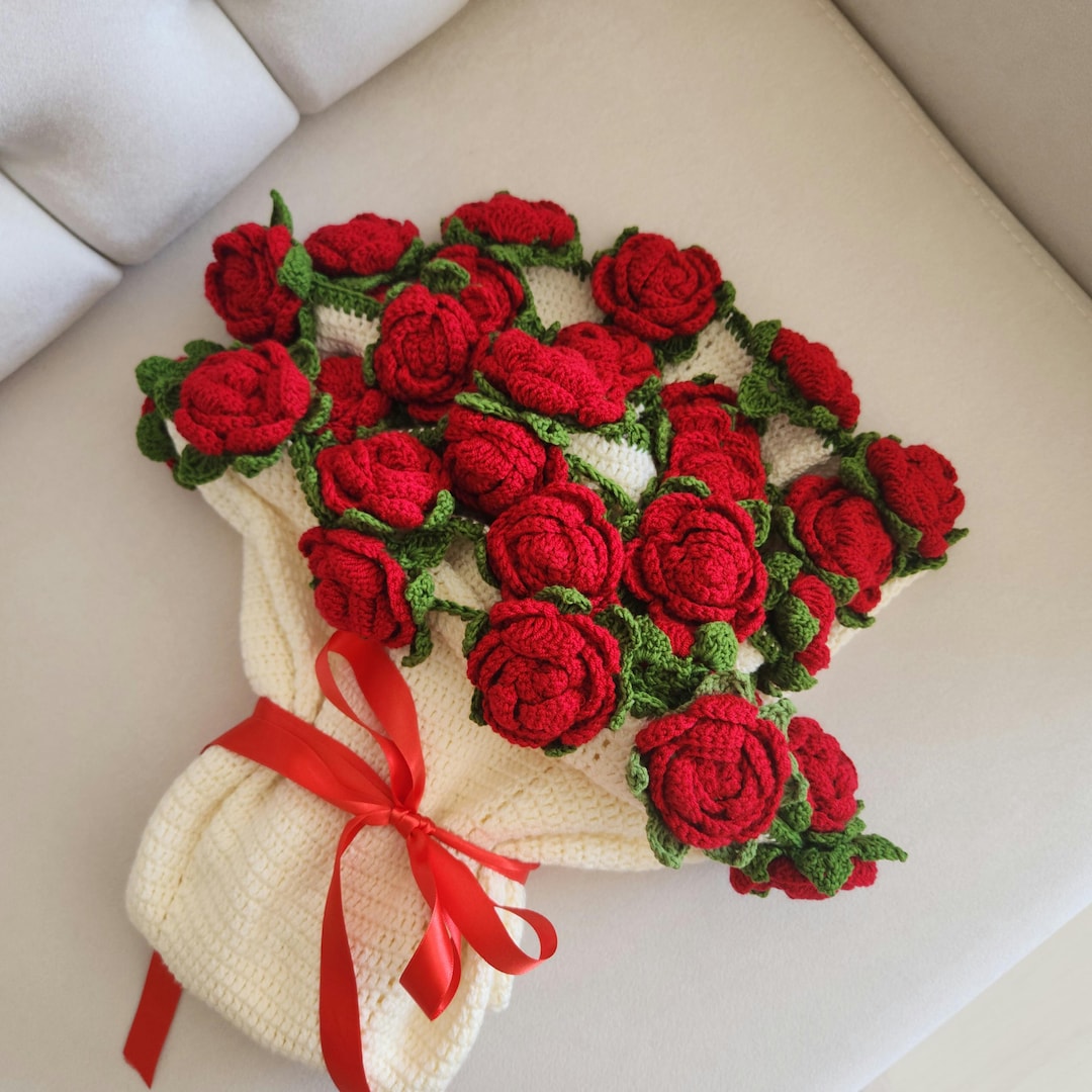 Personalized Red Rose Crochet Bouquet Blanket – Handmade Floral Throw ...