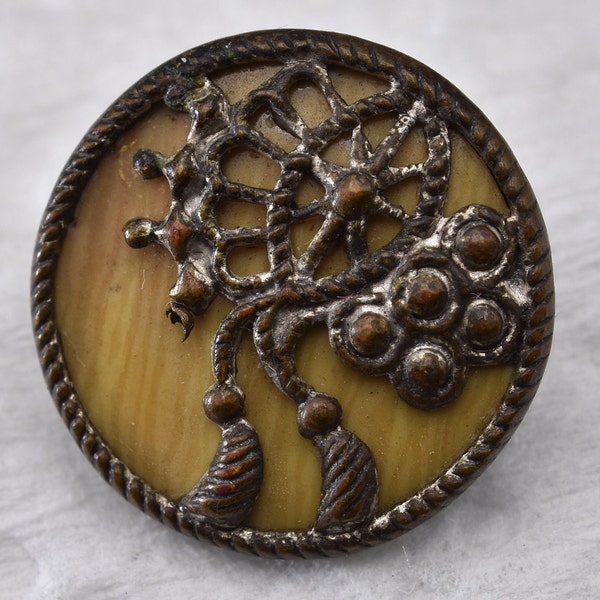 Antique Art Deco Buttons - Etsy