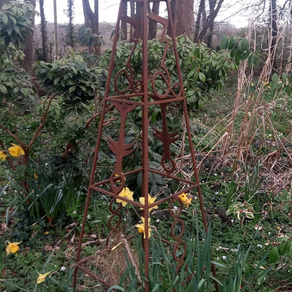 Garden Obelisk - Etsy