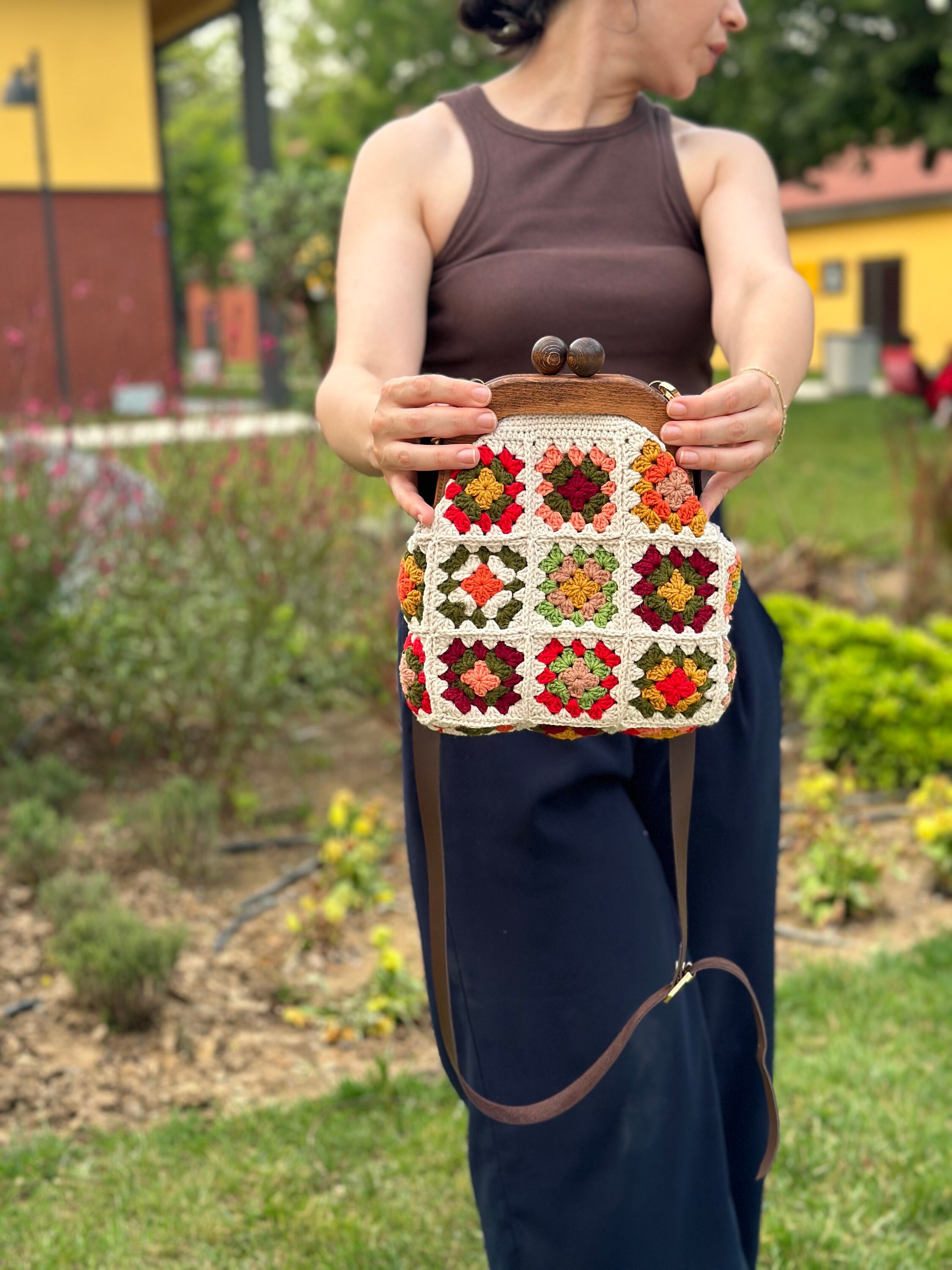 Vintage and Minimalist Granny Squares Clutch Bag With Wooden Clasp ...