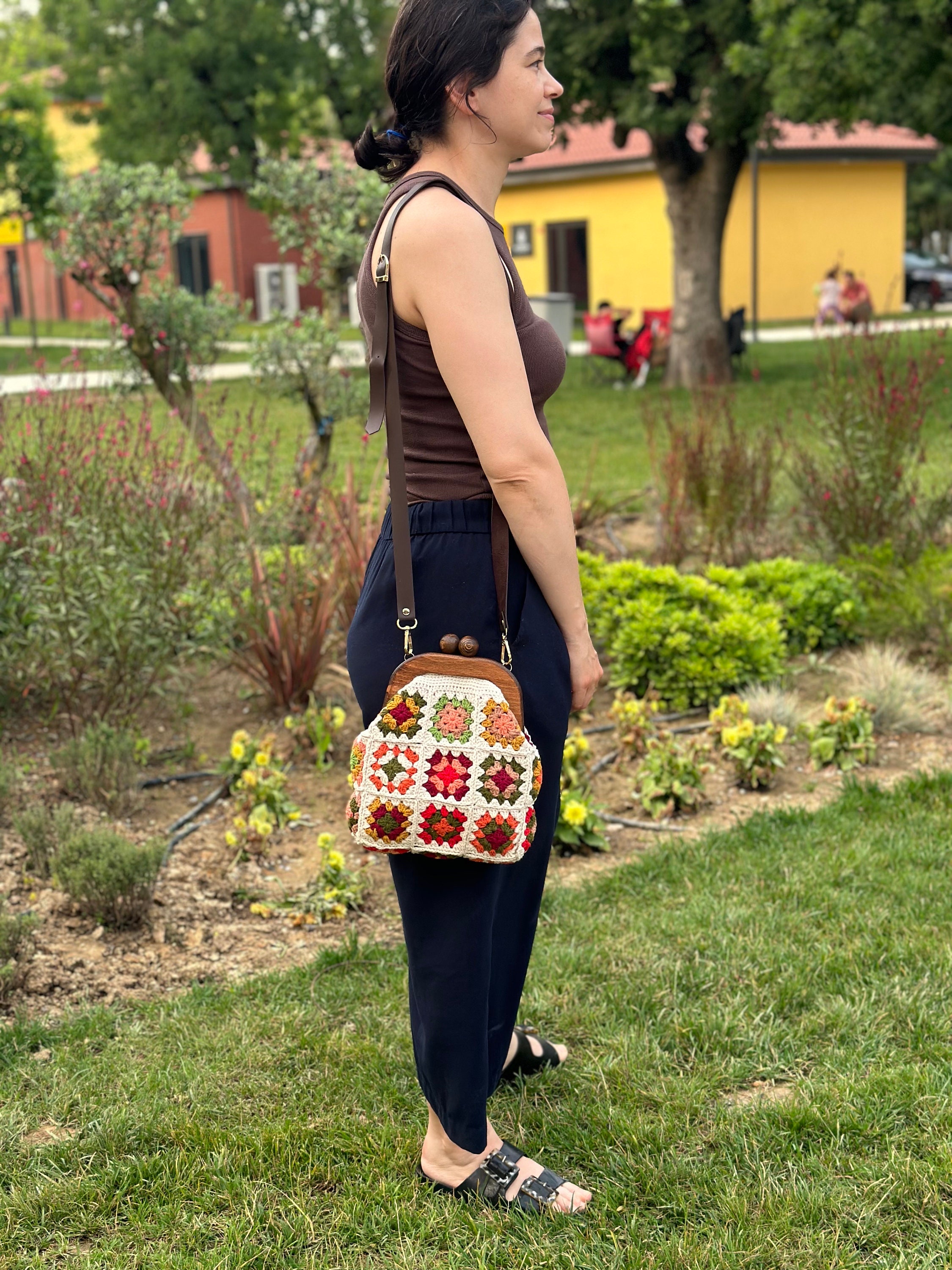 Vintage and Minimalist Granny Squares Clutch Bag With Wooden Clasp ...