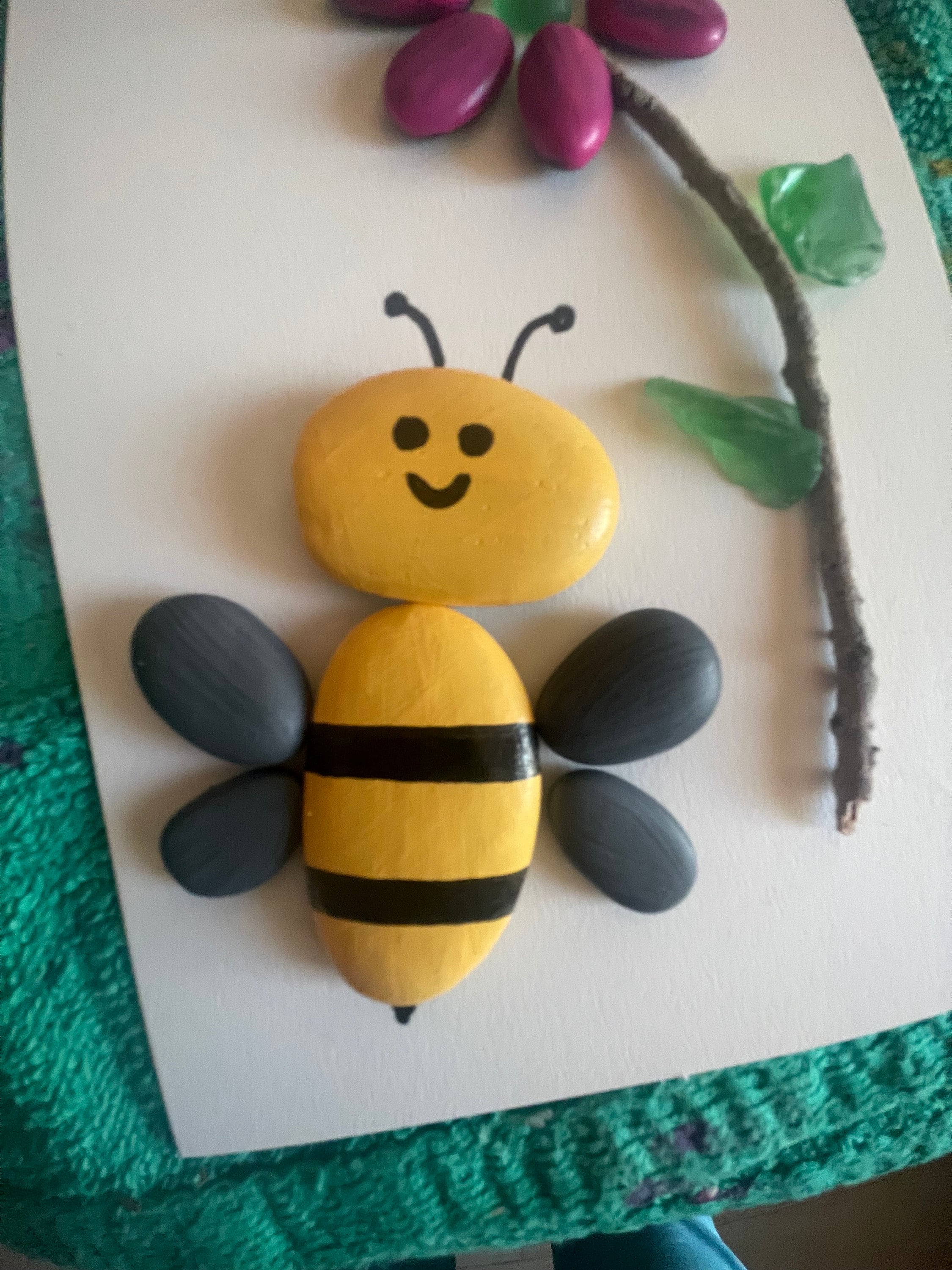 Bumble Bee / Pebble Art/ Bee Art / New Home / Cute Art / Nusery Decor ...