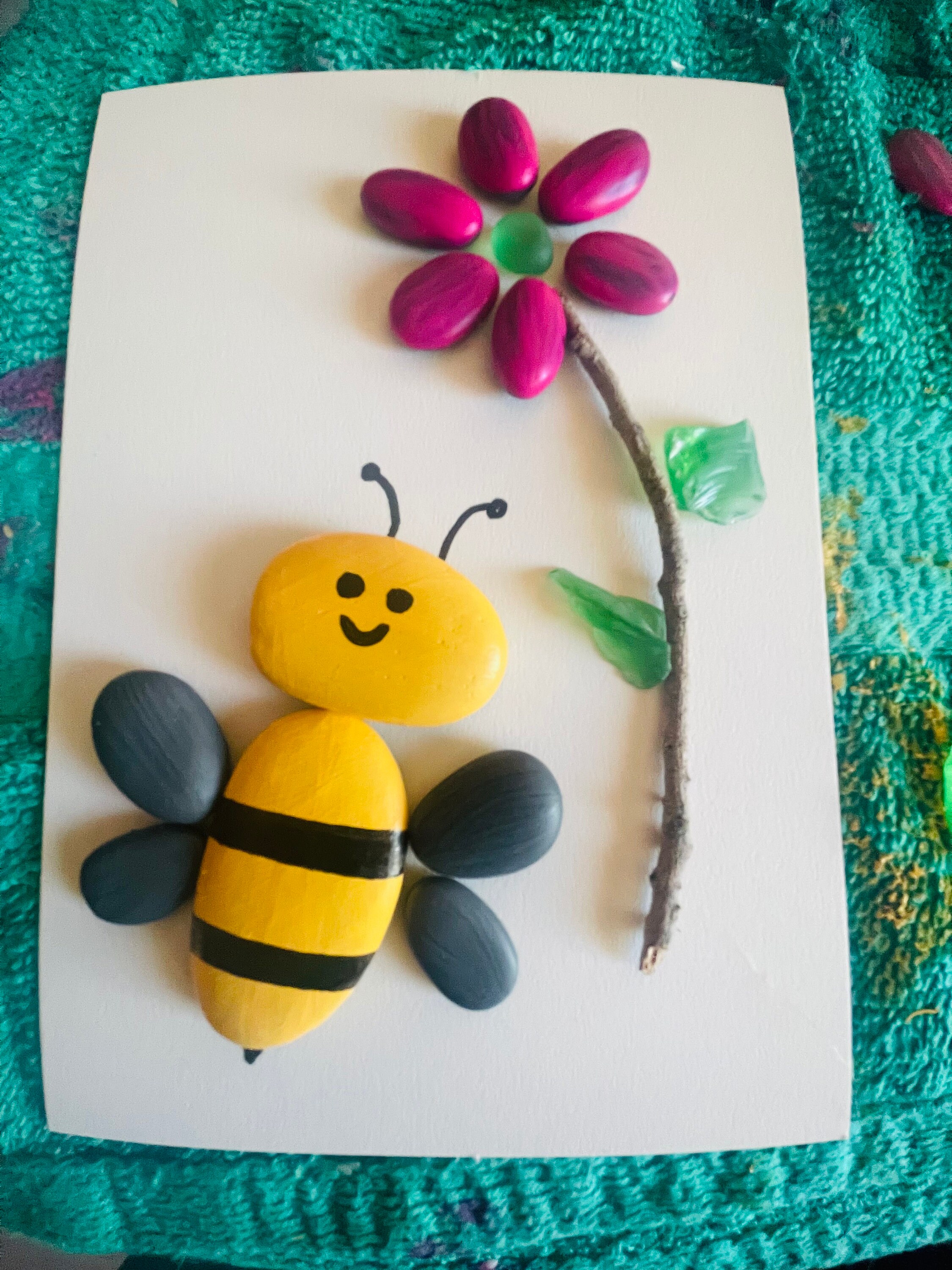 Bumble Bee / Pebble Art/ Bee Art / New Home / Cute Art / Nusery Decor ...