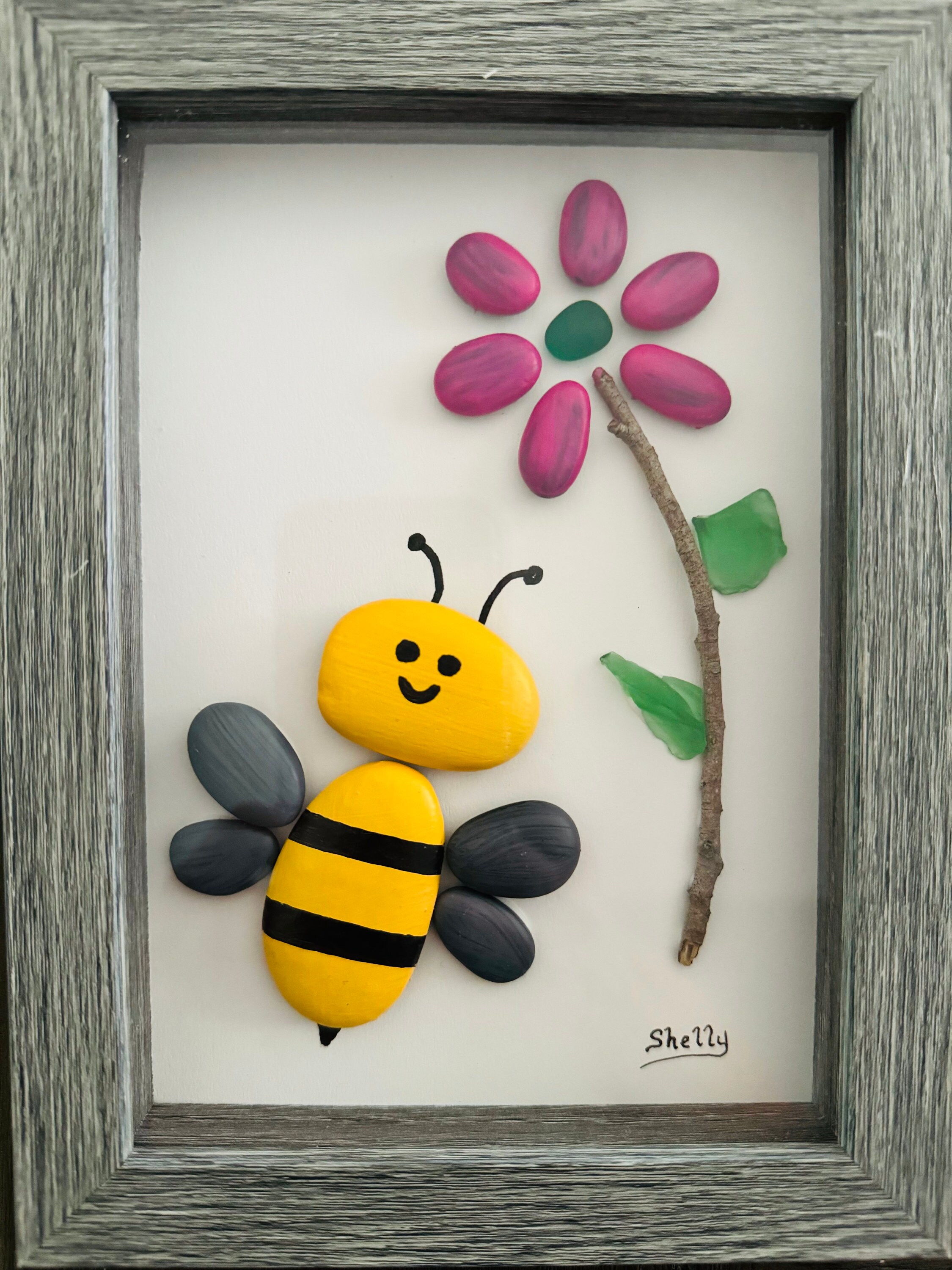 Bumble Bee / Pebble Art/ Bee Art / New Home / Cute Art / Nusery Decor ...
