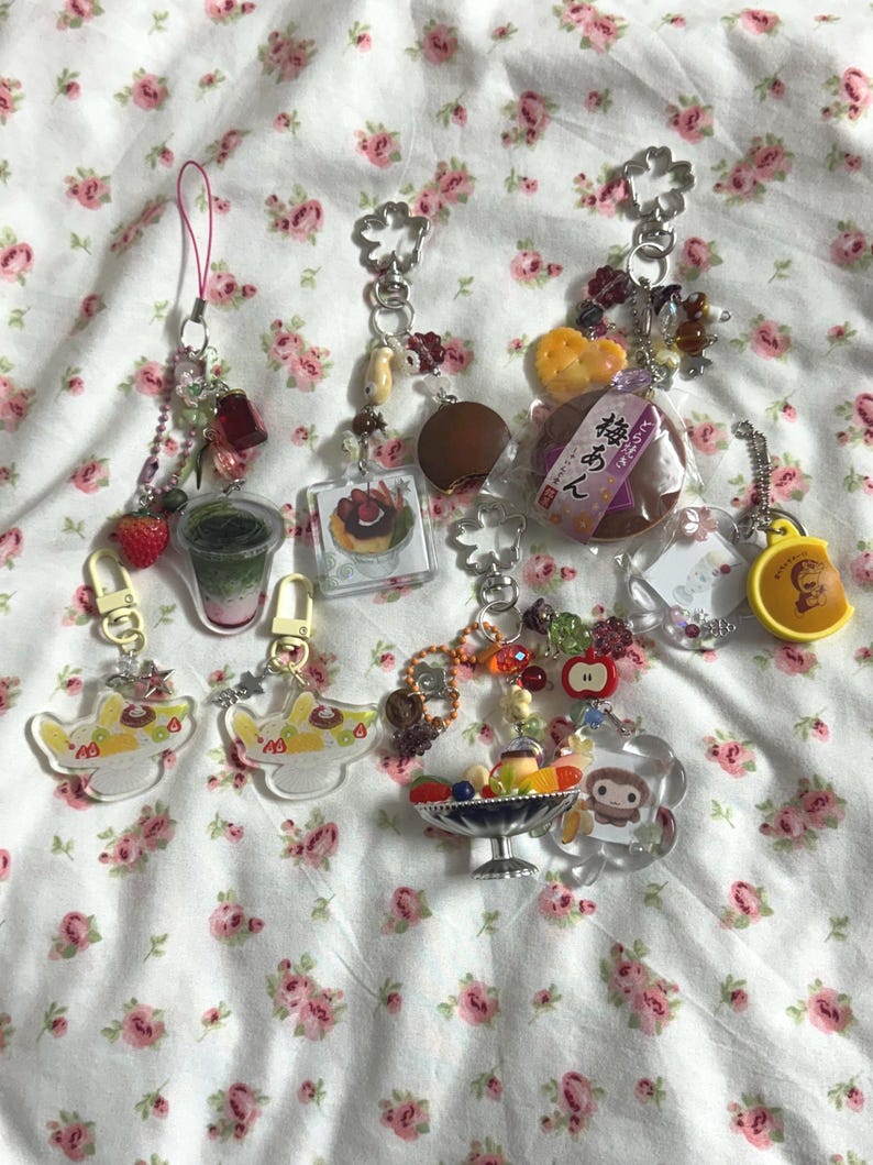 Japanese Cafe/bakery Trinket Decorated Beaded Keychain, Kawaii Trinket ...