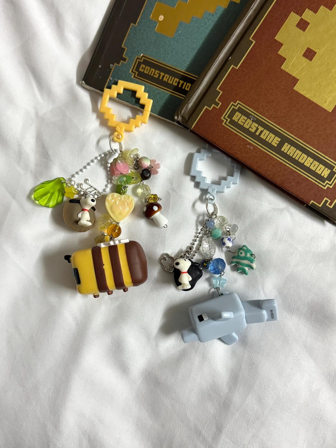 Minecraft Beaded Trinket Keychains, Bee, Dolphin, Accessories, Cute ...