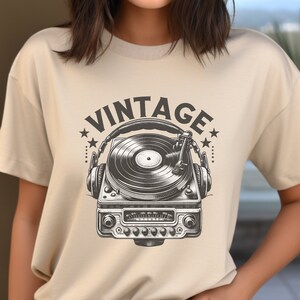 Vintage Record Player Tshirt Classic T-shirt 80's Music Shirt Vinyl ...